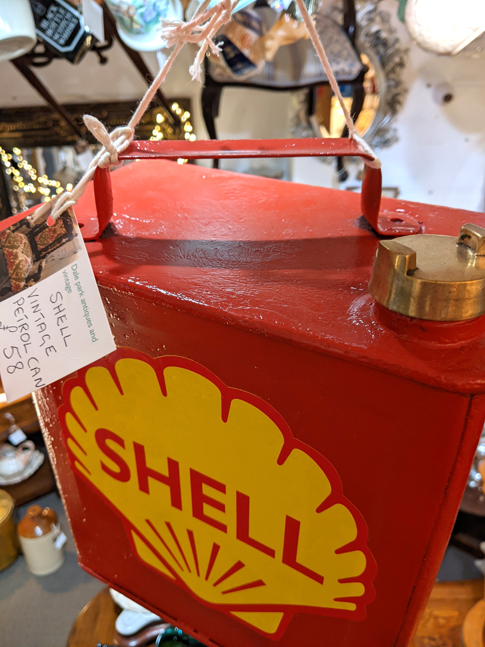 U03 Vintage Shell Petrol Can 58 _01