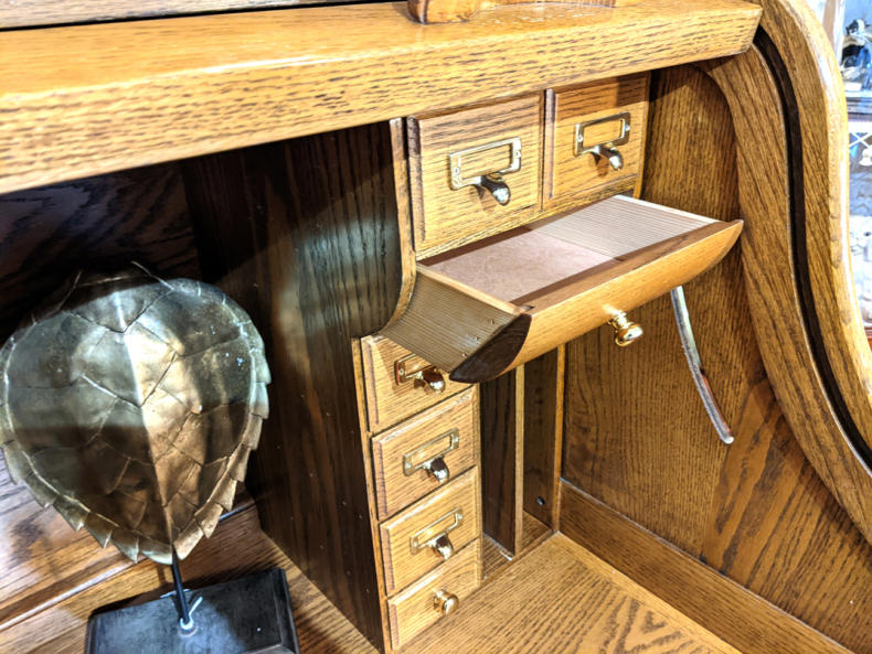 Roll top desk price store