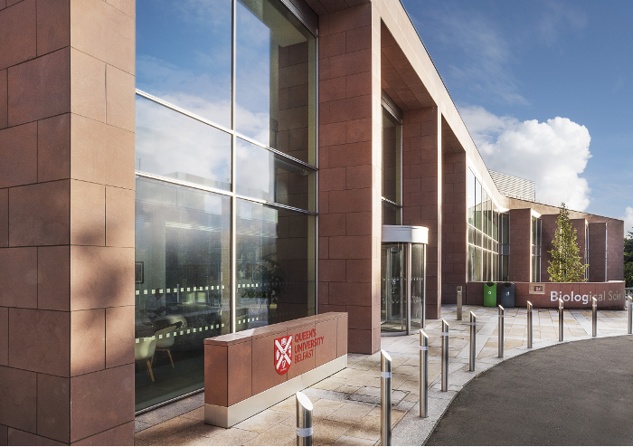 The School of Biological Sciences Building, QUB, Belfast by White Ink ...