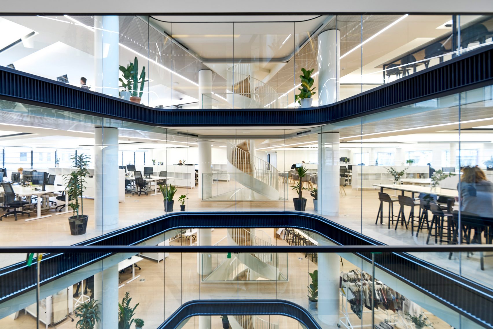 London Fashion Headquarters And Offices By Office Incorporated Architects