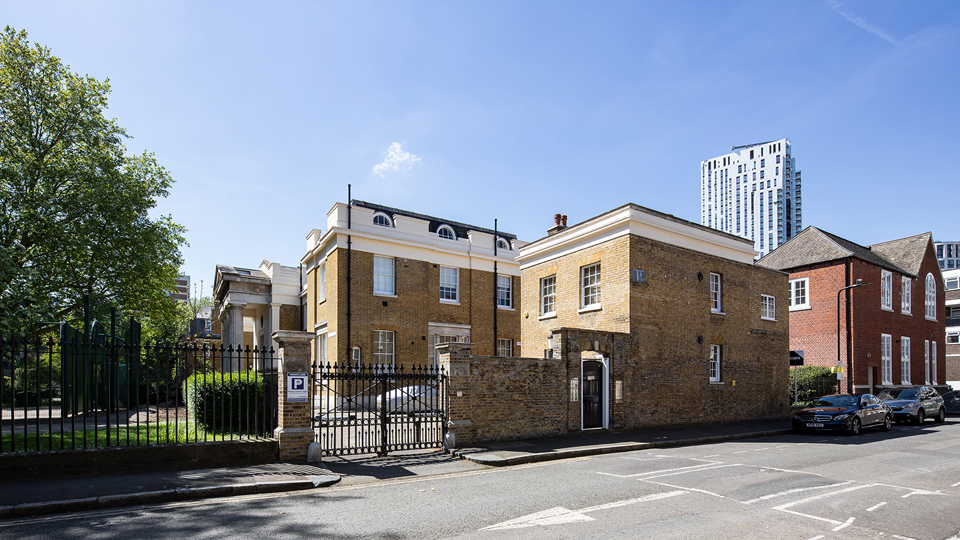 Hoffman Square Lodge House by Round Robin Studio