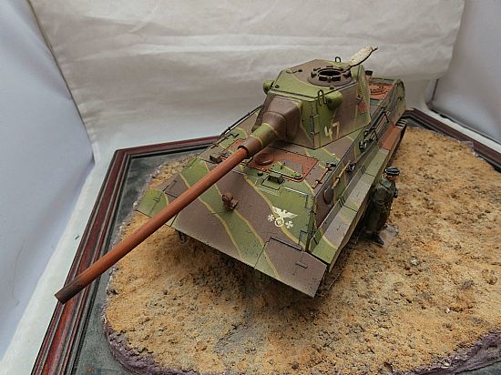 German "Pantherzahn" Panther III Ausf F 10.5 cm L/52 E-50 Tank 1/35 ...