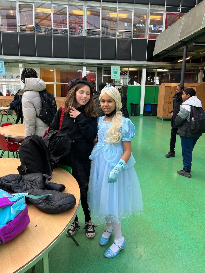 School Gallery | Kingsdale Foundation School