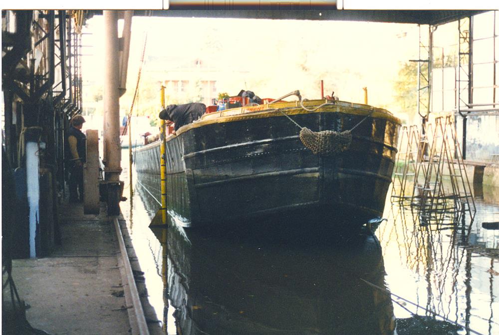 Keep the Puppet Barge up and floating!