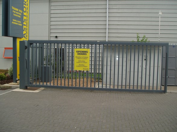 Security Hinged Gates by Frontier Pitts