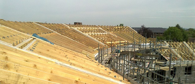 CONVENTIONAL TRUSSED ROOF SYSTEM by Stewart Milne Timber Systems