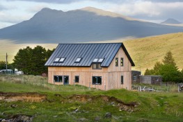 SSR2 Roofing and Cladding - Lightweight and versatile standing seam ...