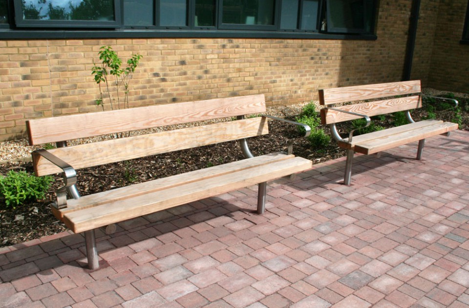 Sheldon Seat SST300 by Langley Design