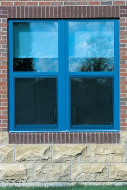 TR-9100 Windows by Alcoa