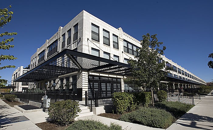 TR-750 Windows by Alcoa