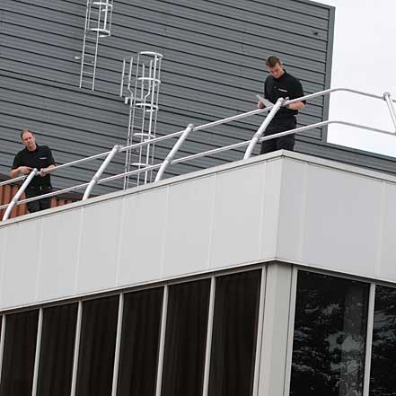 VersiRail - Roof Railings by Latchways