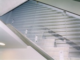 Type N - Cladding Gratings by Elefant Gratings