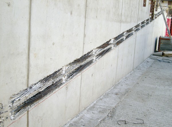 Stabox reinforcement continuity system by Max Frank