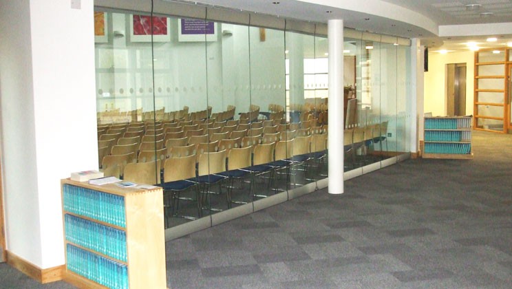 Dorma Moveo Glass by Style - Moveable Partition Specialists