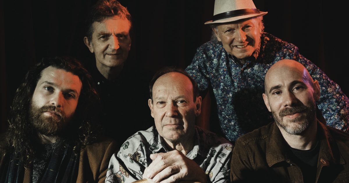 Dave Kelly Band | The Stables