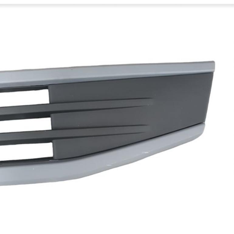 FRONT LOWER GRILLE UPPER SECTION 84226884 - Bison Parts