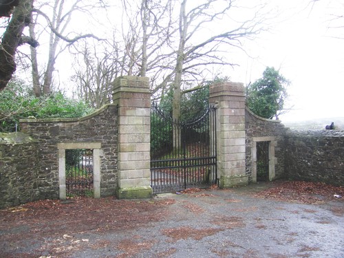 Gates of Scarva House - Stone Database NI