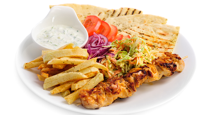 Souvlaki cu carne de porc XXL din Kalamaki Greek Taverna în Chişinău ...