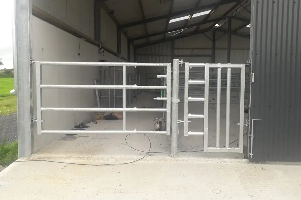 5 Bar Short Calf Creep End - Teemore Engineering - Livestock Housing ...