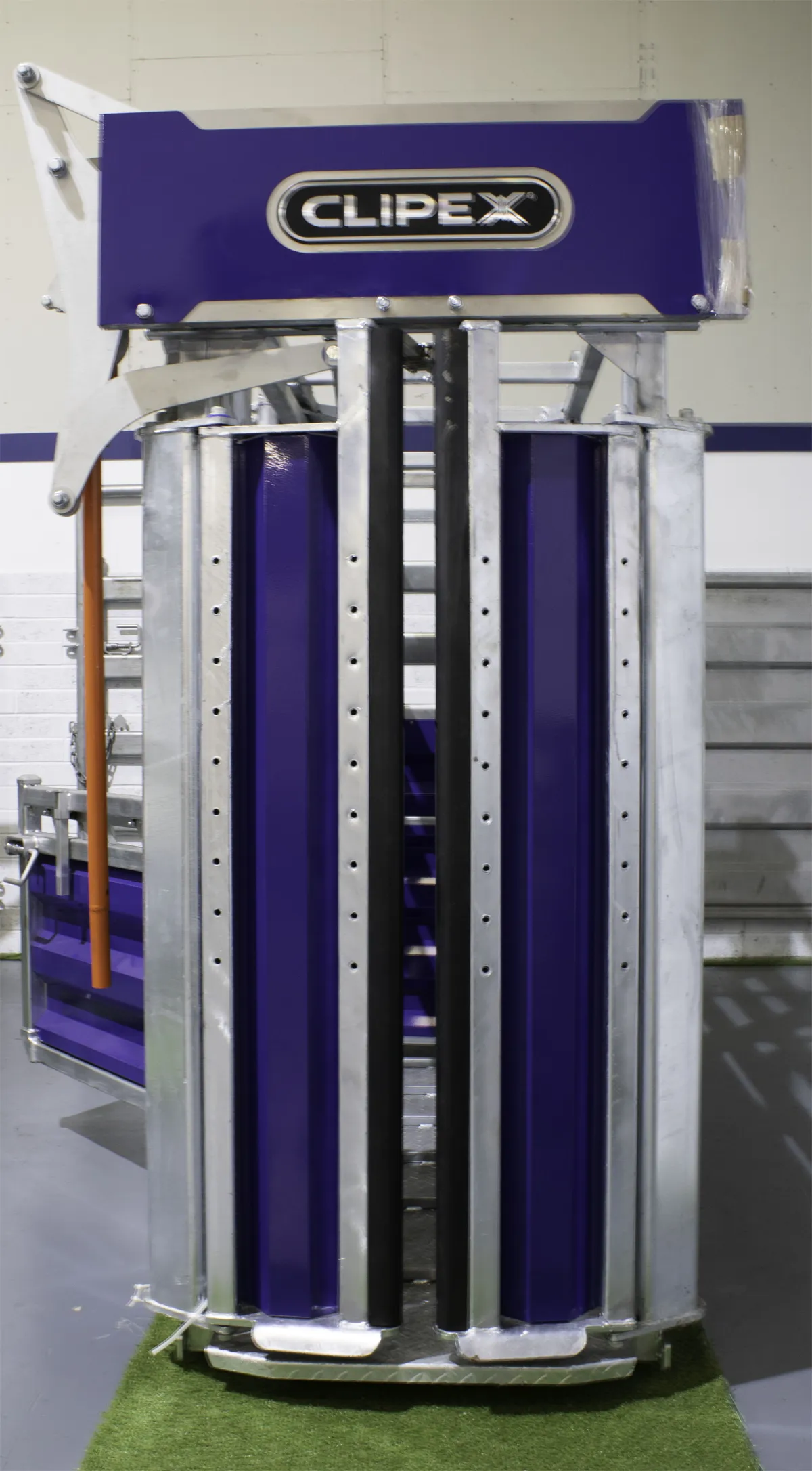 Clipex HDX900 Crush - Teemore Engineering - Livestock Housing Specialists