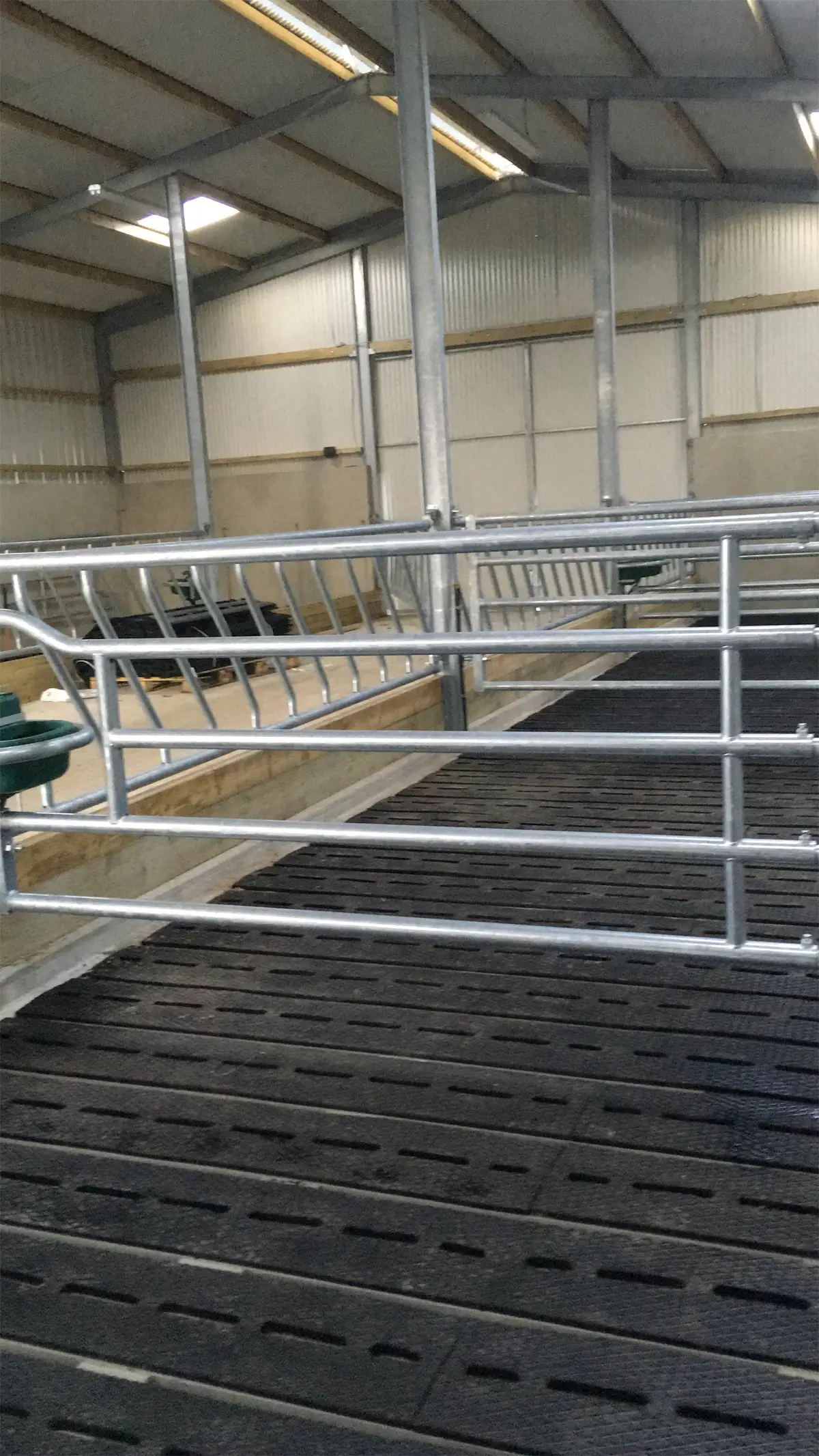 SR Slat Rubber - Teemore Engineering - Livestock Housing Specialists