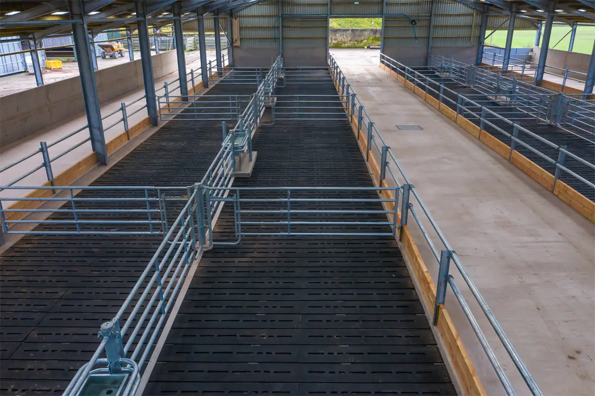 SR Slat Rubber - Teemore Engineering - Livestock Housing Specialists