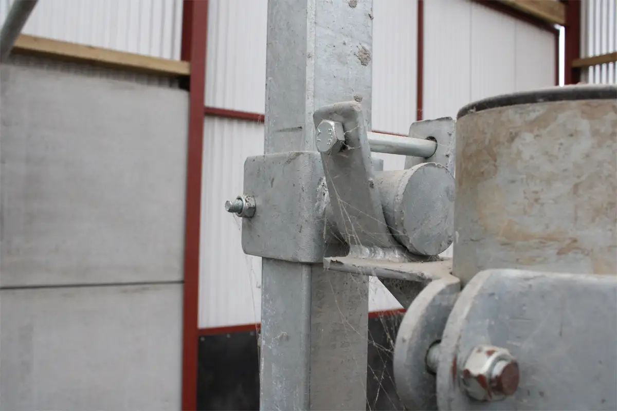 Up and Over Gate - Teemore Engineering - Livestock Housing Specialists