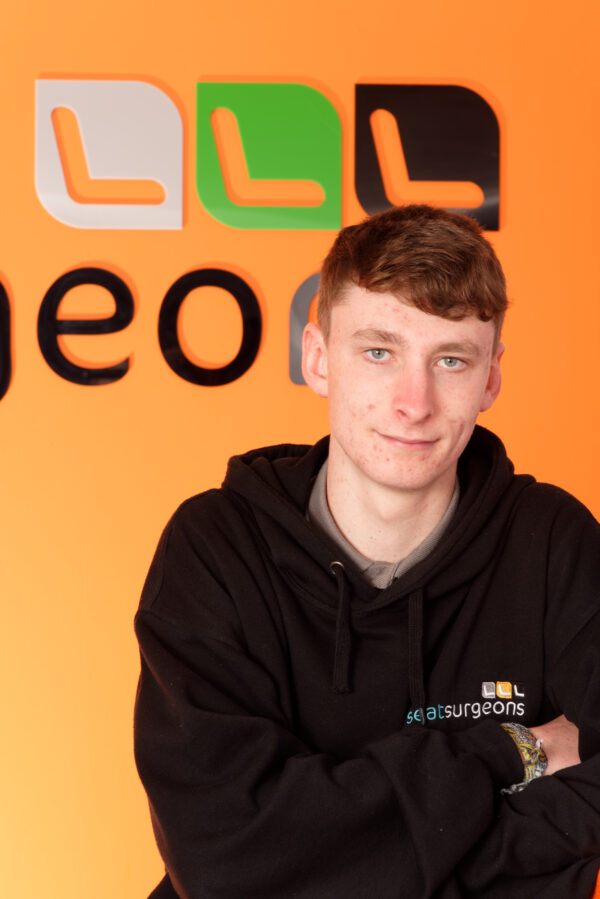 About Us - Seat Surgeons