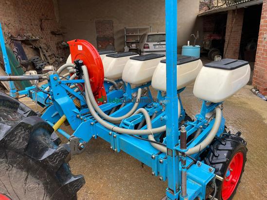 Sembradora Monosem de 6 filas en Palencia - Topmaquinaria