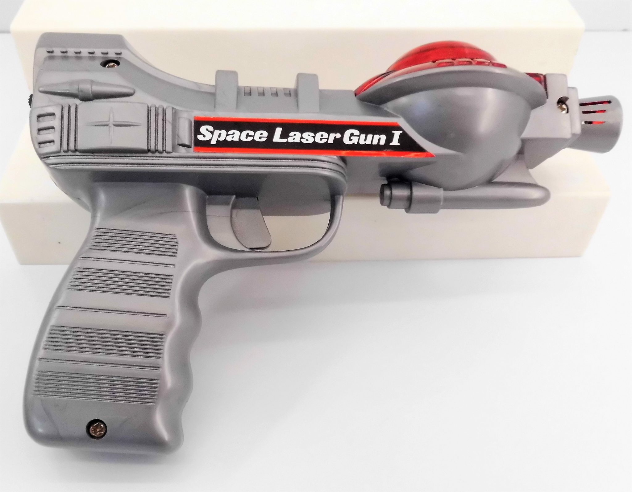 Retro Plastic "Space Laser Gun 1" - Toy Hunter UK | Retro & vintage toys