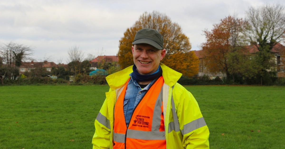 Volunteer Stories: Veteran Tree Planter Dave | Trees for Cities