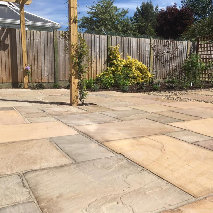 Riven Sandstone - Professional Traders (2015) Limited