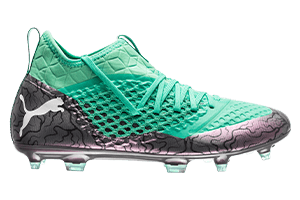 Buy your PUMA Future Illuminate Pack boots on unisportstore.com