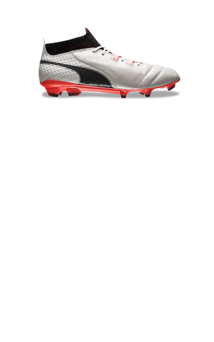 Buy PUMA ONE football boots at unisportstore.com