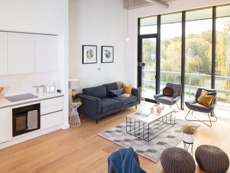 Lakeshore, Bristol | Urban Splash