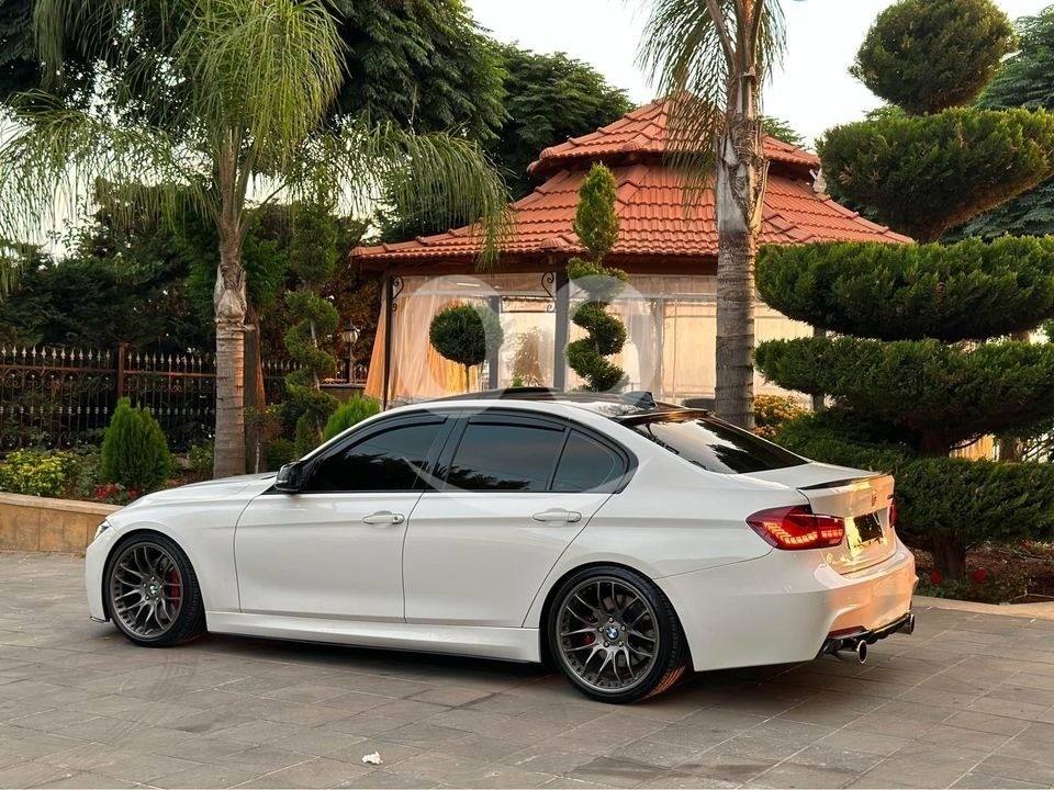 Bmw f30 335i 2014 - BMW - Vivadoo