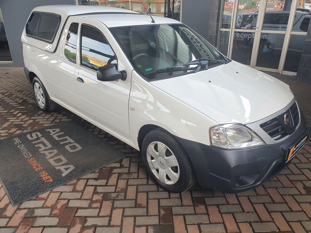 2023 Nissan NP 200 NP200 1.6i Pack Q2FyTGlzdGluZzo0MTcyMTY R209995 ...