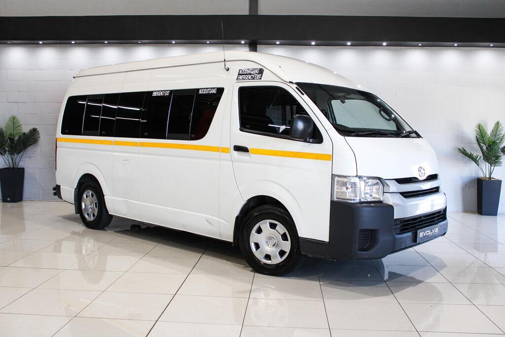 2020 Toyota Quantum HIACE 2.5 D-4D Sesfikile 16 Seat ...