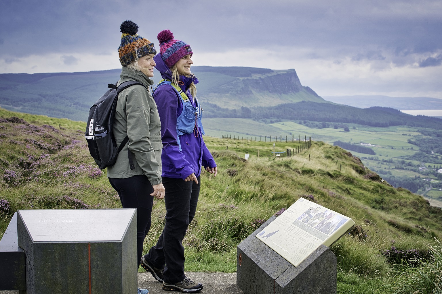 1 Day Walks - WalkNI