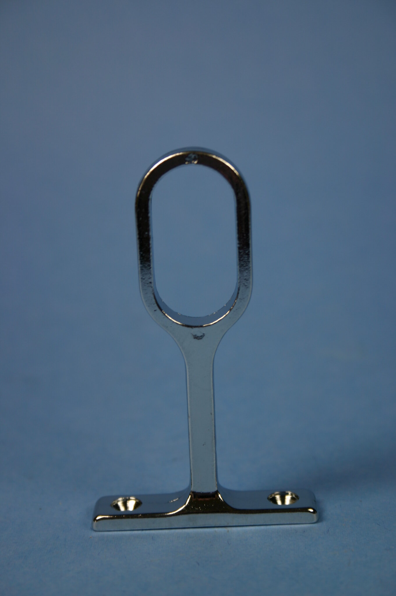 Chrome Oval Centre Bracket 3/4 inch - Goodwins