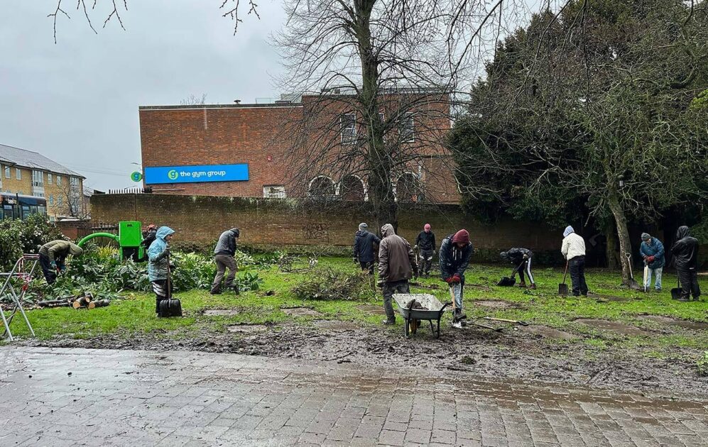 Dandara Living and Chiltern Rangers Revitalise… · Dandara Living