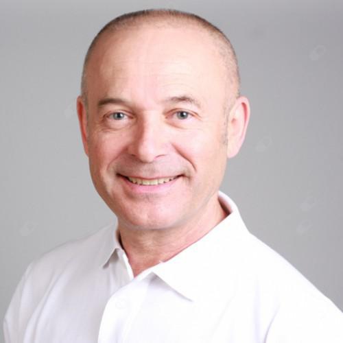 MUDr. Jan Raiman názory - ortodontista Praha - ZnamyLekar.cz