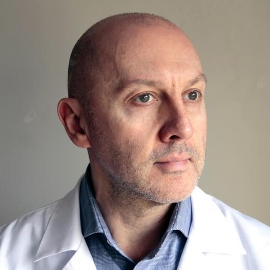 Dr n. med. Daniel Witkowski - Umów wizytę online | ZnanyLekarz.pl